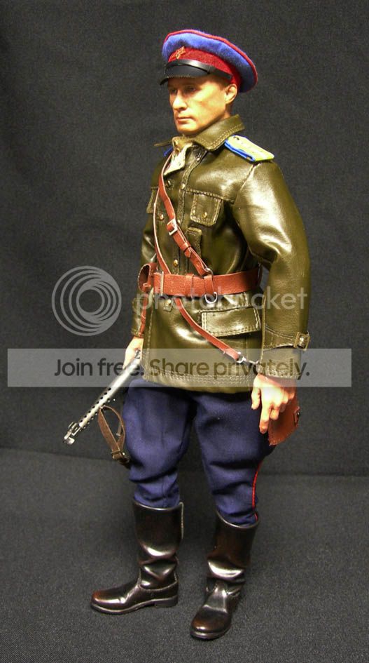 Soviet Senior Lieutenant 1945 | Sixth Army Group
