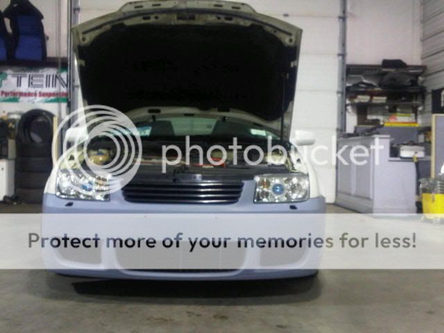 R32 Cloth/leather, bora oem front bumper, r32 rims ect. | VW Vortex ...